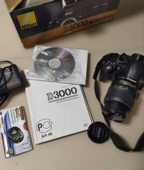 Продам зеркалку Nikon D 3000 18-55 VR Kit