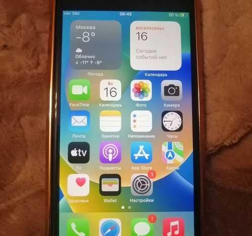 iPhone 8, 64 ГБ
