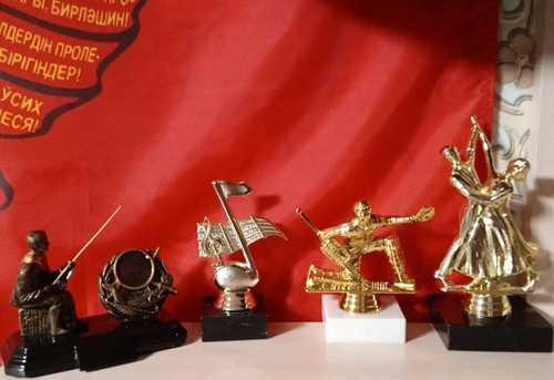 Фигурки разные и юбилейные медали с гравировкой