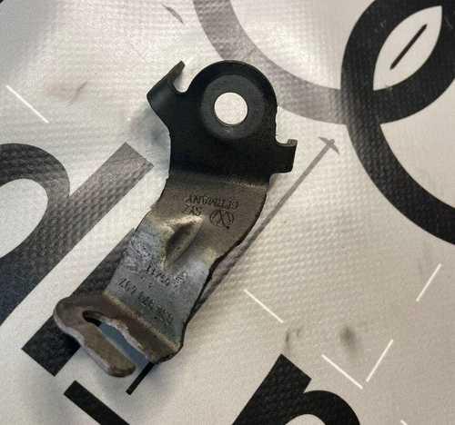 Кронштейн (крепление) Audi A5 (S5,RS5) 1 03L971497