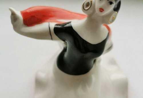 Фарфоровая статуэтка "испанский танец Кармен" лфзи