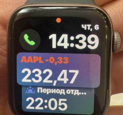 Продам apple watch SE 40mm