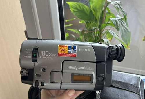Видеокамера Sony handycam CCD- TR805E