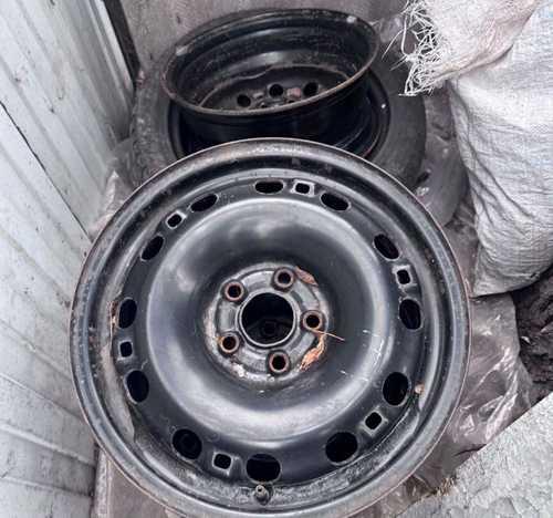 Штампованные диски r15 5x100