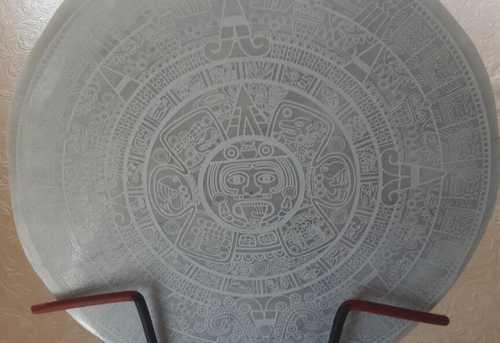 Каменный календарь Майя
