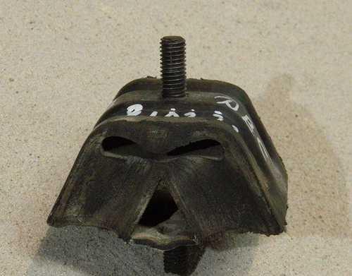 Подушка двс Audi 80 B3 1.8