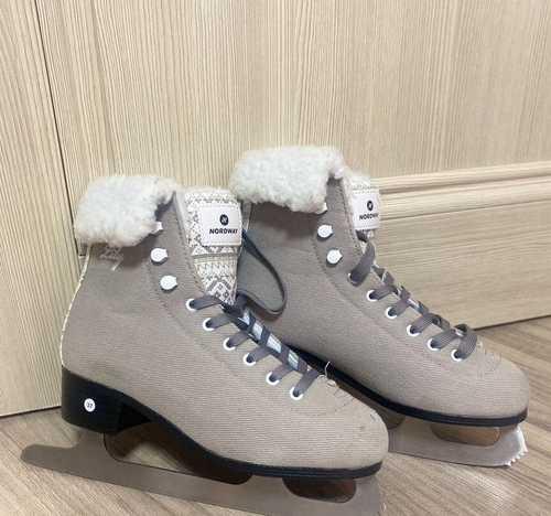Коньки фигурные Nordway Lily 37р-р