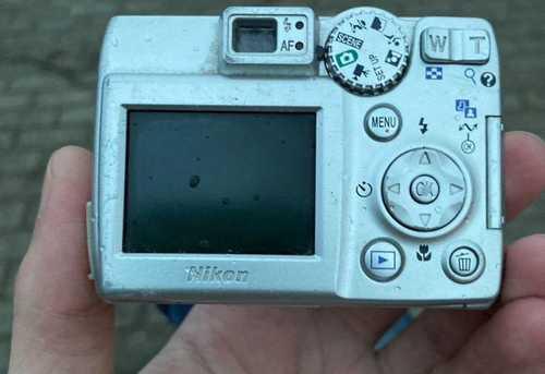 Компактный фотоаппарат nikon CoolPix 4600