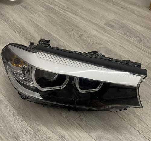 Фара правая BMW G 30