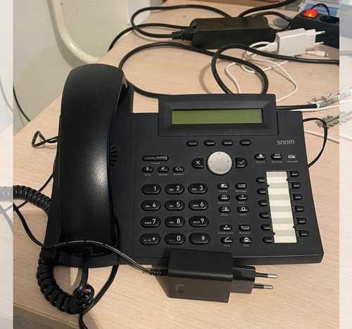 IP-телефон VoIP Snom 320