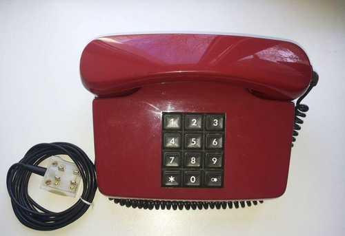 Кнопочный телефон, шнуры для телефонных трубок