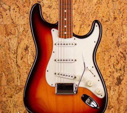 Fender avri '62 Stratocaster Sunburst 1996 USA