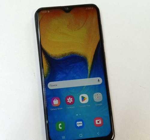 Samsung Galaxy A20, 3/32 ГБ