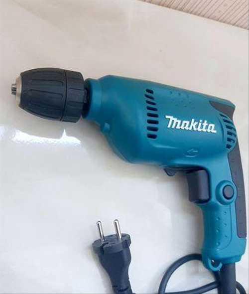 Дрель Makita 6413