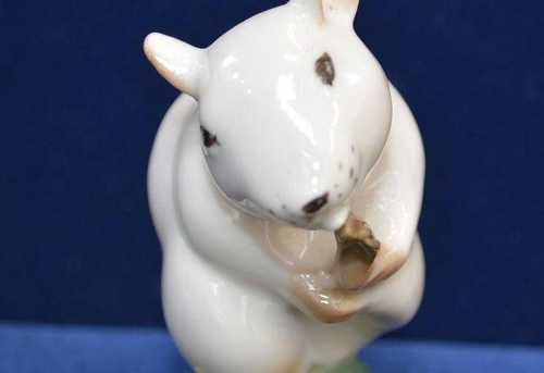 Мини. фарфоровая статуэтка- большая белая крыса