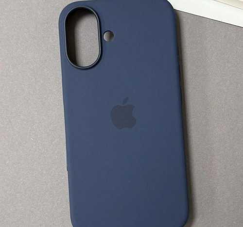 Чехол на iPhone 16 Silicone Case