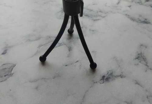Подставка для фотоаппарата с гибкими ножками