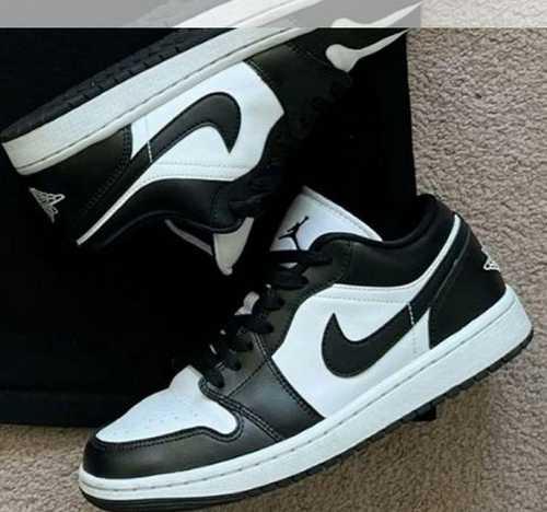 Кроссовки Nike Air Jordan 1 low panda black white