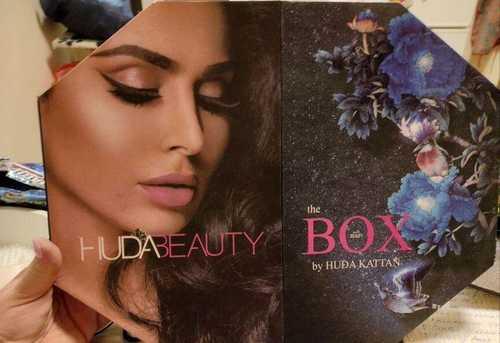 Набор косметики Huda Beauty the box by Huda Kattan