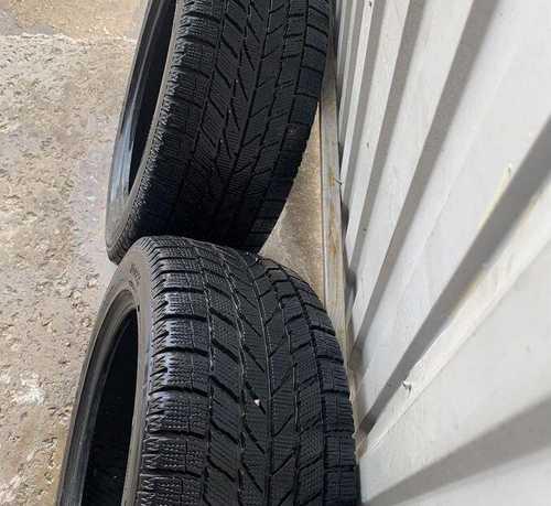 Observe X-10 225/50 R17