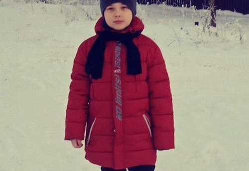 Зимния куртка на мальчика