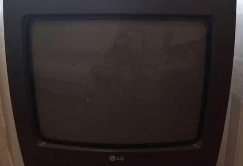 Телевизор LG 40см диагональ, в рабочем состоянии