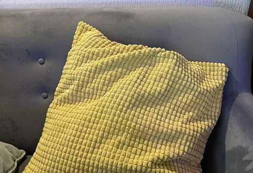 Бархатный чехол на подушку IKEA gullklocka