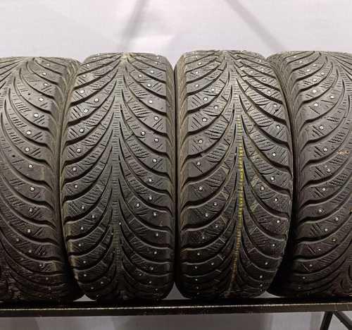 Goodyear UltraGrip Extreme 225/60 R17 99T