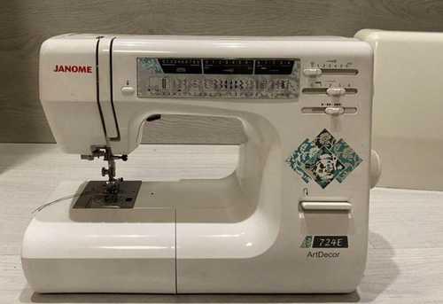 Швейная машина Janome 724E