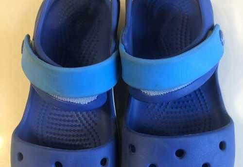 Босоножки crocs