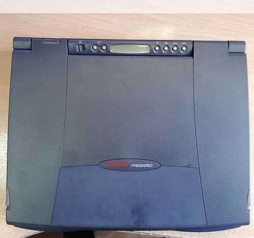 Ретро ноутбук Compaq Presario 1640