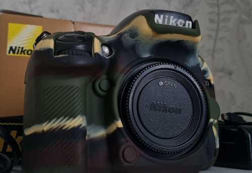 Зеркальный фотоаппарат Nikon D600 Отличный