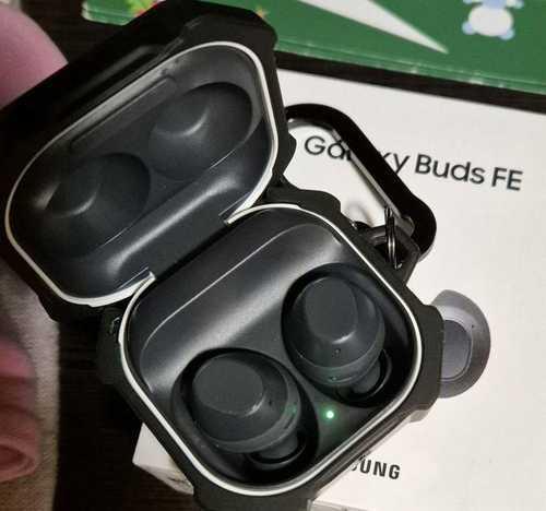 Беспроводные наушники Samsung galaxy buds fe