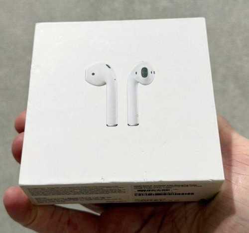 Коробка от AirPods