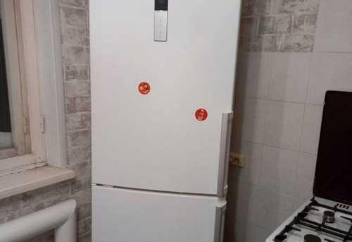 Продаём холодильник б/у в хорошем состоянии