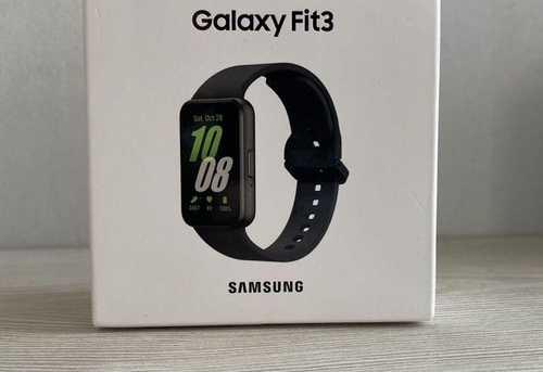 Смарт-часы Samsung Galaxy Fit3, серый ремешок