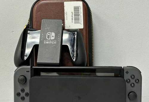 Nintendo Switch (32gb) rev 1 бу + чехол Zelda