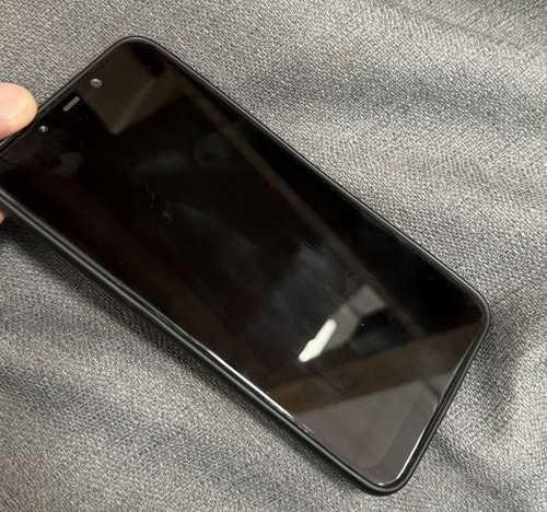 Xiaomi Pocophone F1, 6/64 ГБ