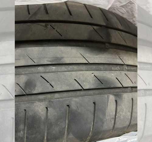Kumho Ecsta 711 265/60 R18 71W