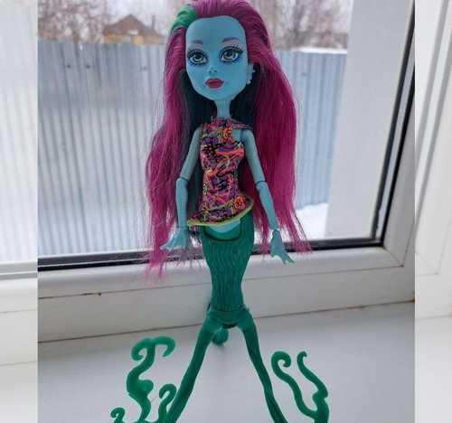 Кукла monster high