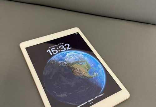 Apple iPad 6 поколение 32GB WiFi