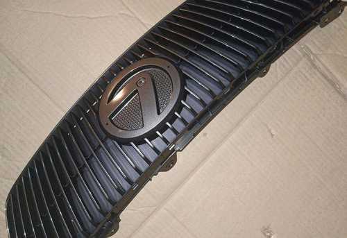 Решетка радиатора Lexus IS 2 2005-2008