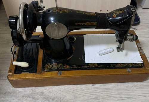 Ручная швейная машина бу