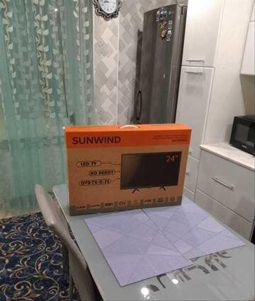 24" Телевизор SunWind SUN-LED24B10, HD, черный