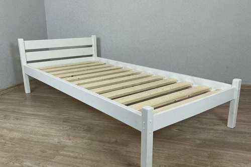 Кровать Классика лакированная из сосны, цвет белый