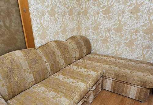 Угловой диван раскладной с креслом бу
