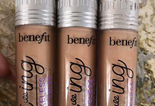 Benefit флюидный консилер