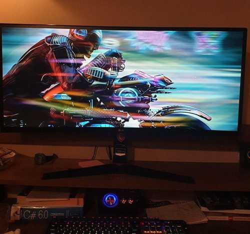 Монитор UltraWide LG 34" UC79G 144 гц