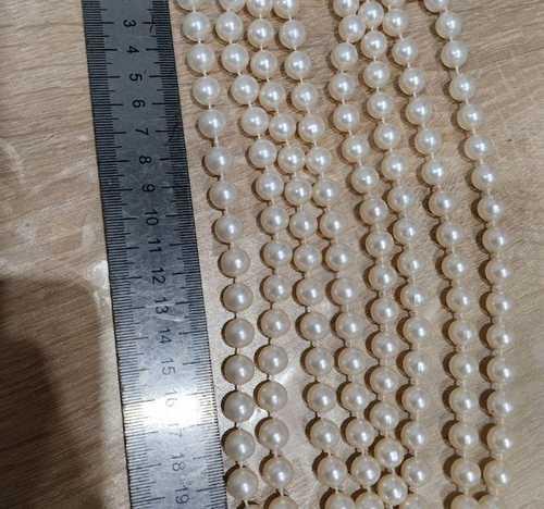 Бусы из искусственного жемчуга