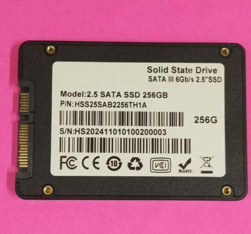 Новый ssd 256 GB. SATA 2.5